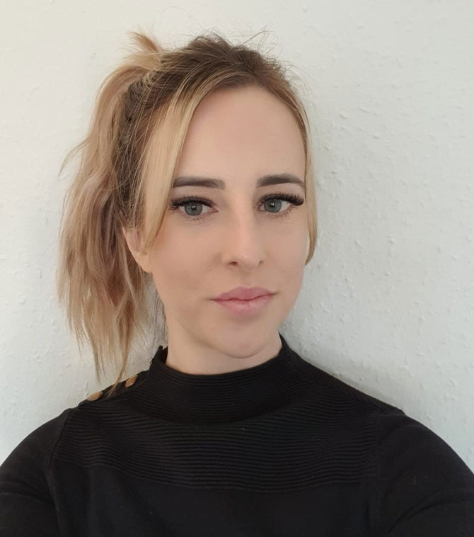 Ellie Blake's Instagram, Twitter & Facebook on IDCrawl